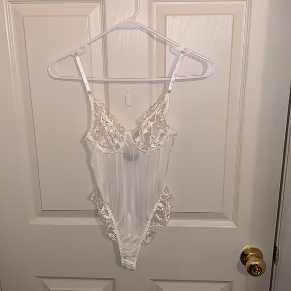 Intimates & Sleepwear | White Lace Teddy Lingerie | Poshmark